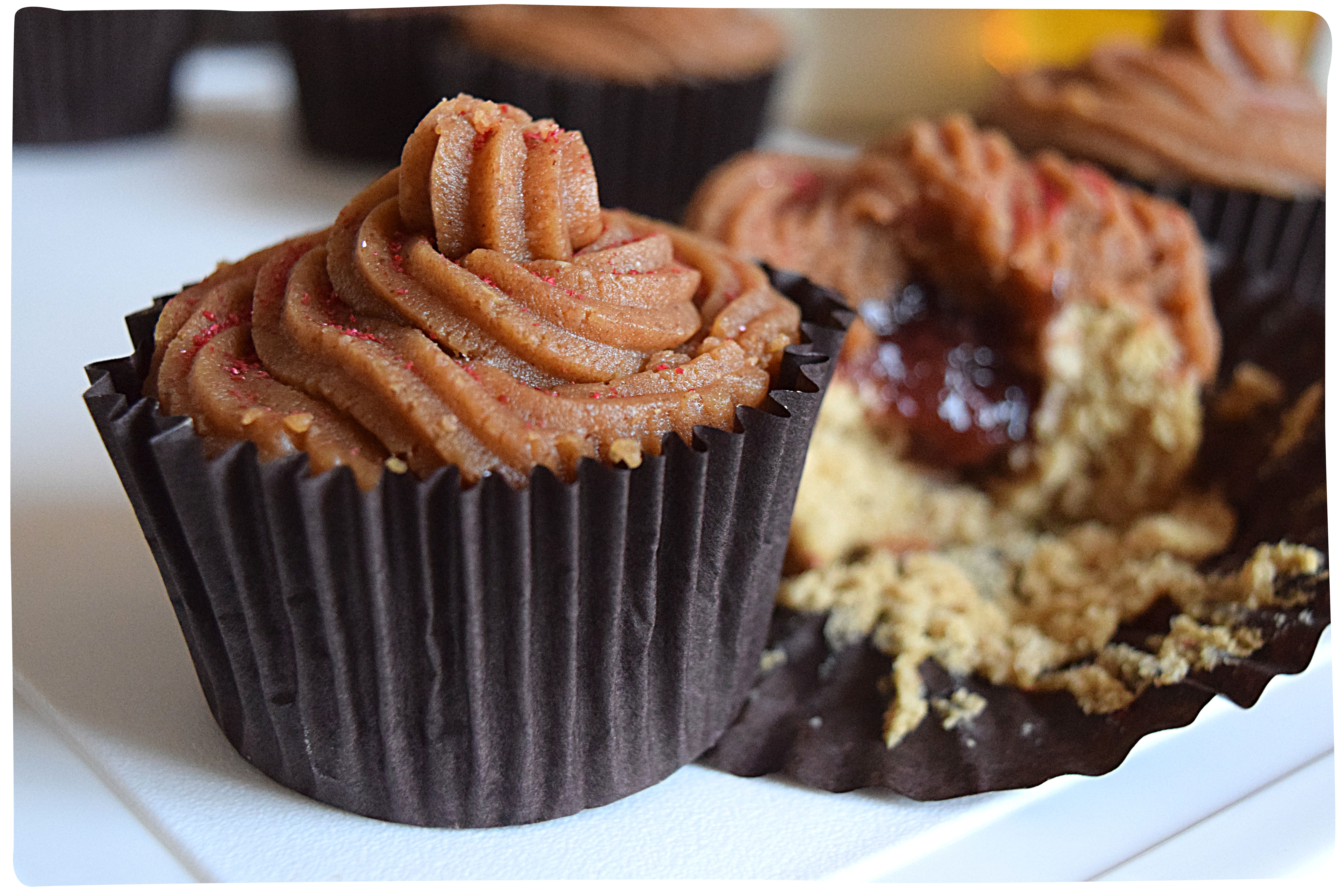 Cupcakes, Muscle Baking Workshop & opening our very own store! – THE ...